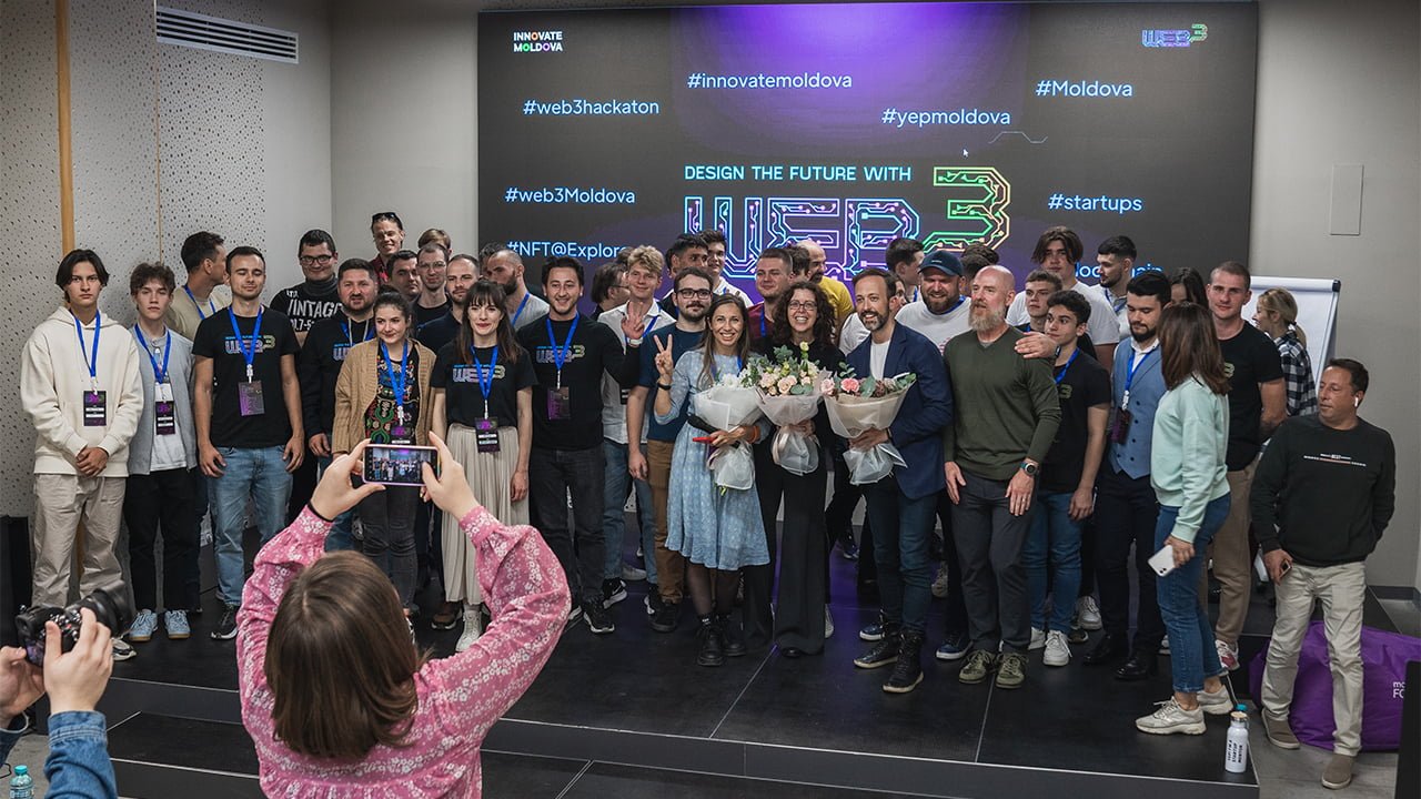 Trei echipe din Moldova vor face mentorat pe subiectul Web3, NFT și ...