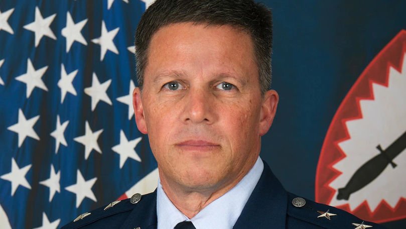 Generalul-maior Steven Edwards efectuează o vizită la Chișinău ...